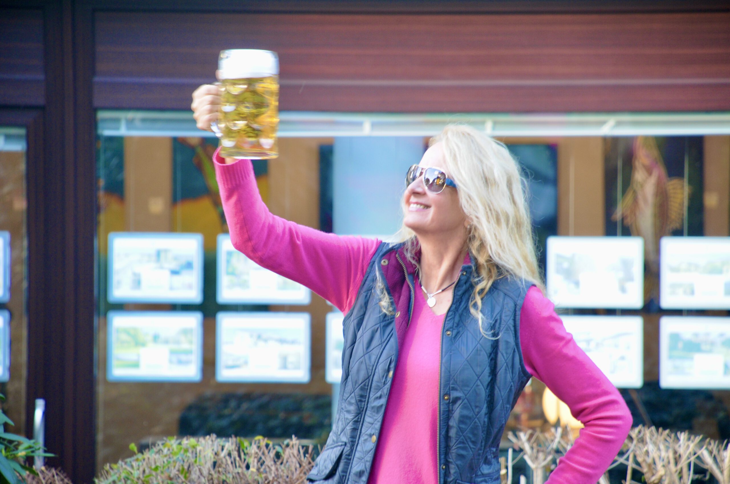 Die Frau, der helle Jahnsinn! - lebalcony